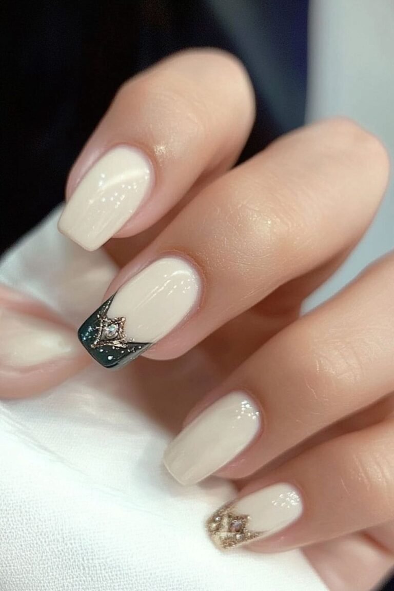 Nails for Natural Short Nails: 20+ Clean Designs for this year